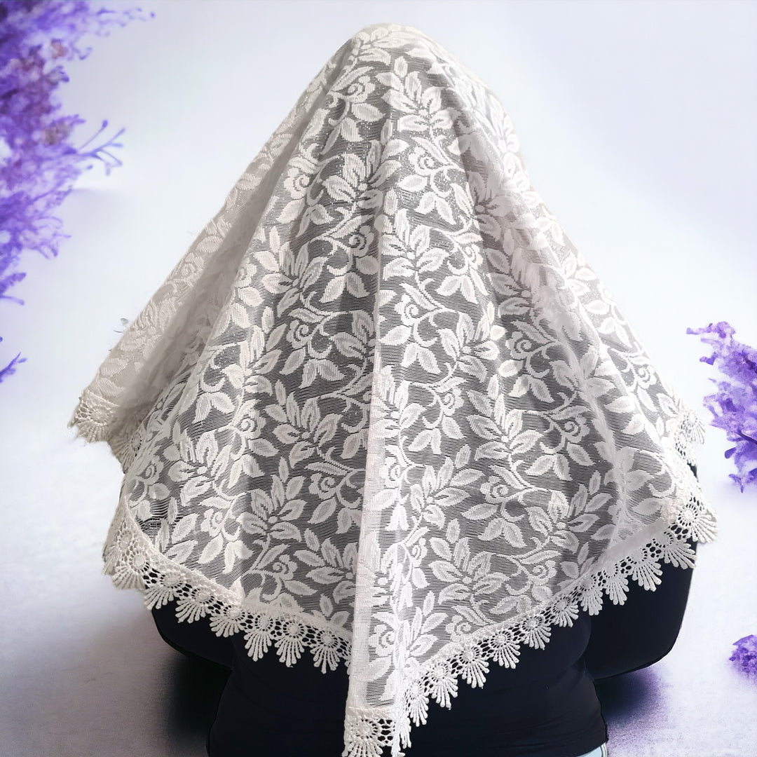 Traditional Mantilla Veil for Church – JMJ Catholic Products